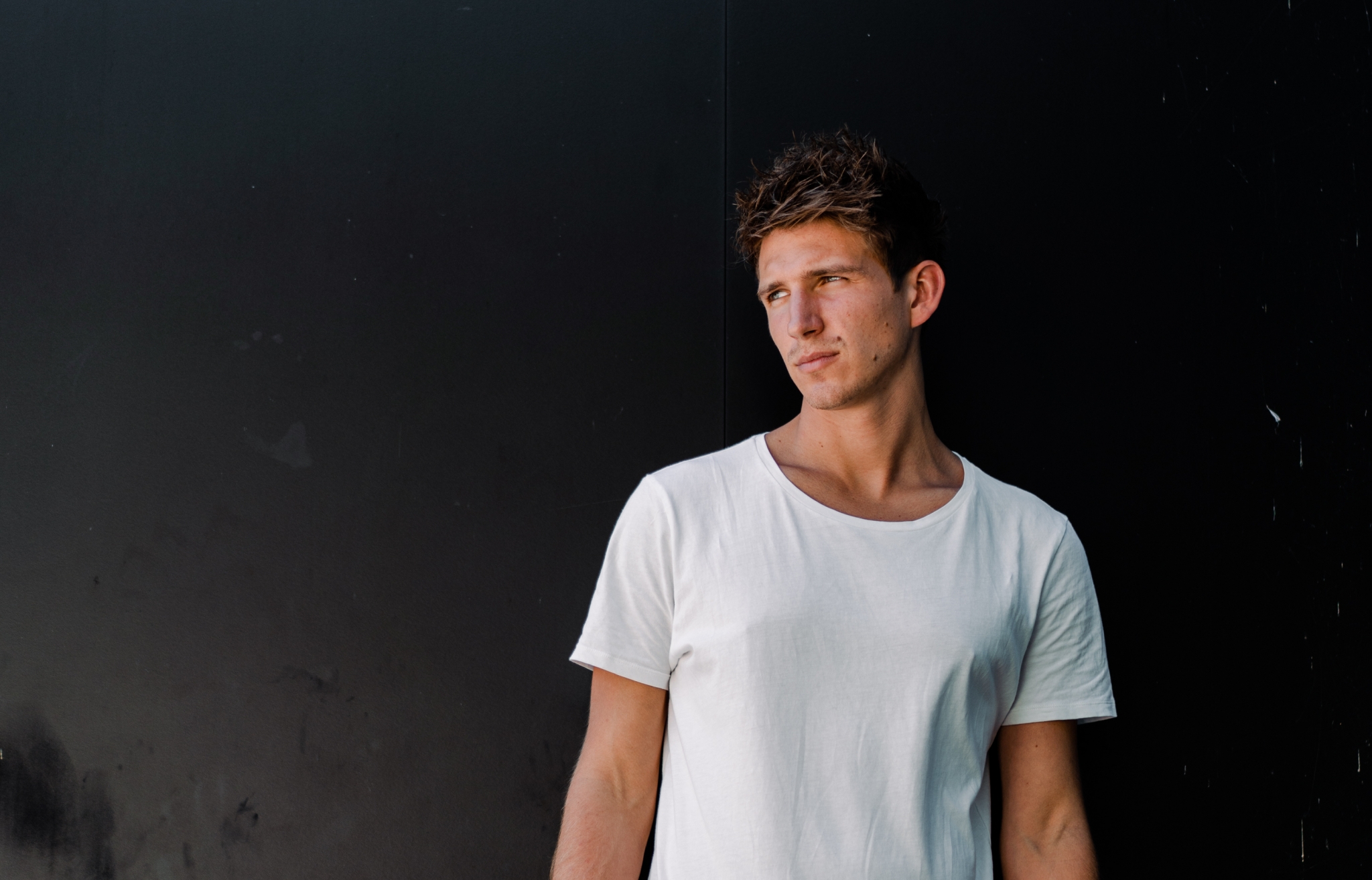 Home | Toni Mogens | Die Offizielle Webseite